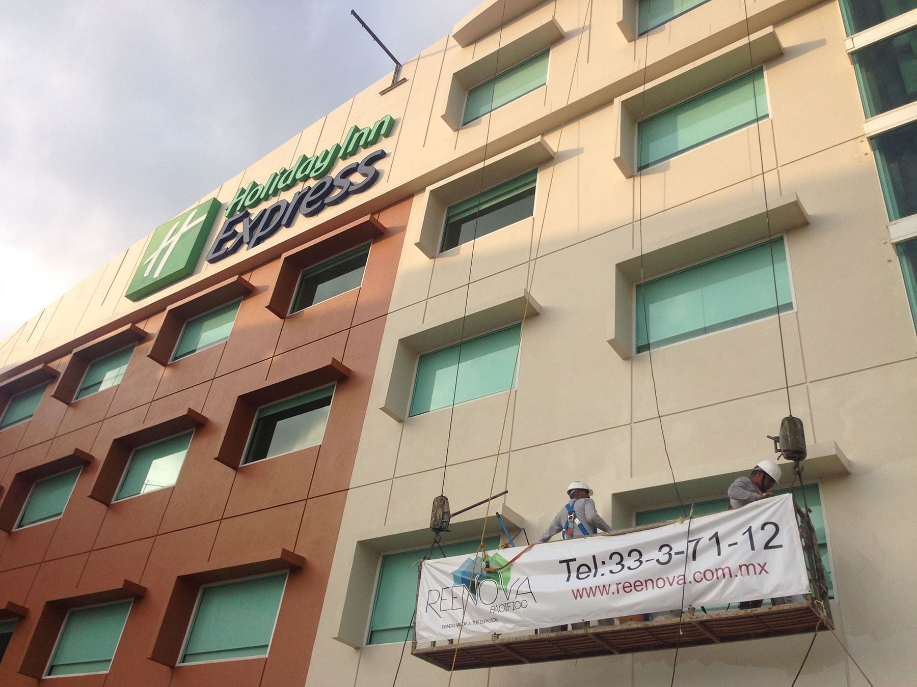 Reenova - Mantenimiento, Remodelación y Construcción en Manzanillo